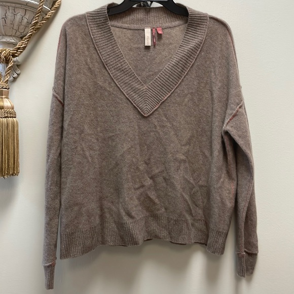 Pilcro | Sweaters | New Womens Pilcro Vneck Cashmere Sweater | Poshmark